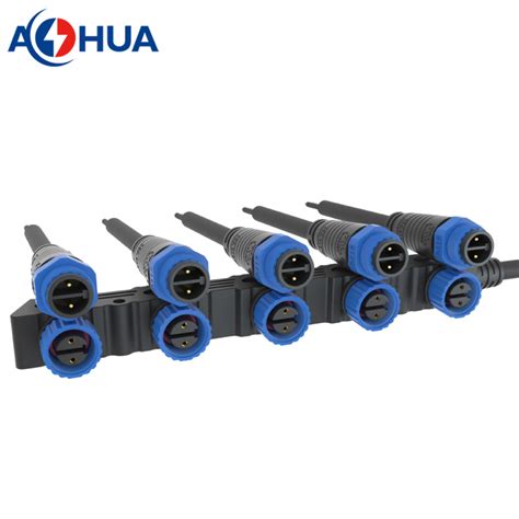 Odm Oem Customized Multiple Socket Outlets Waterproof 2pin M15 Distributor Connector Connector