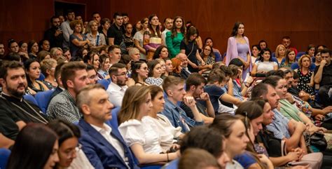 Ramona Lile Universitatea Aurel Vlaicudin Arad A Deschis Anul