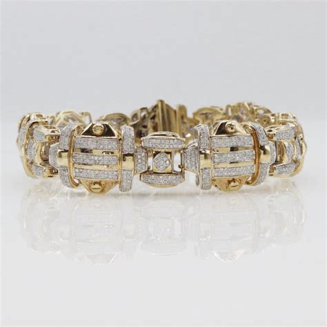 623cts Tw Diamond 10kt Gold Bracelet Evaluated By Our Certified
