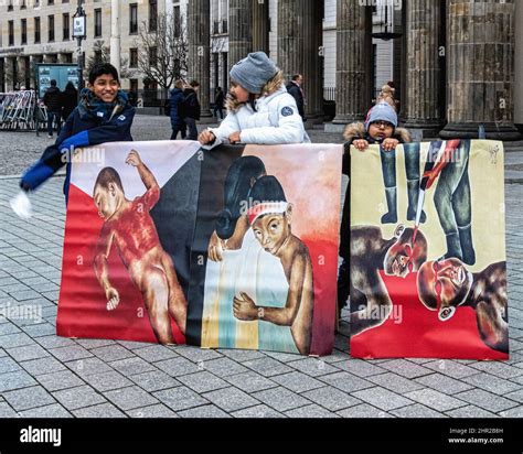 Brandenburg Gate Berlintamils Protest Tamil Oppression On Sri Lanka