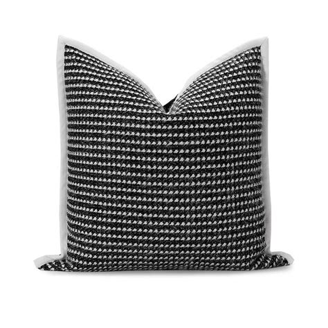 Pin Von 杜 Fan Auf Pillows