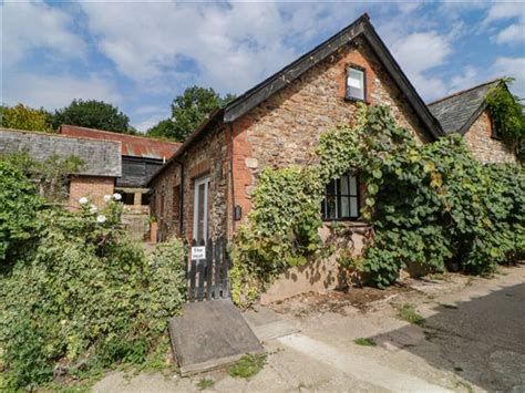 The Holt In Harcombe Near Sidford Devon Sleeps 6