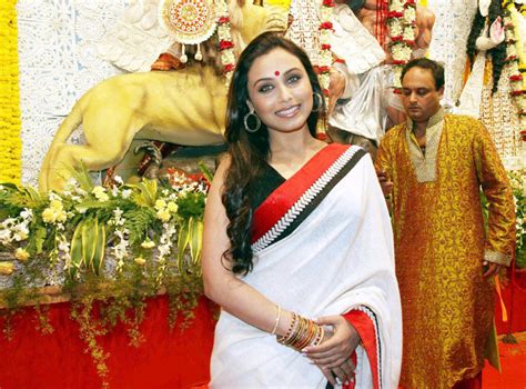 Rani Mukherjee Celebrating Durga Pooja Celebrities Photos Hub