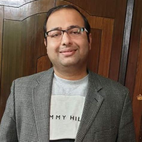 Dr Neeraj Agrawal