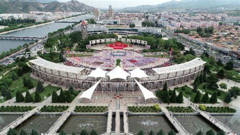 喀喇沁旗锦山镇喀喇沁旗锦山大山谷图库