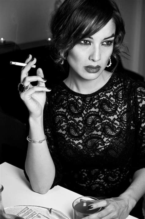 Berenice Marlohe Smoking