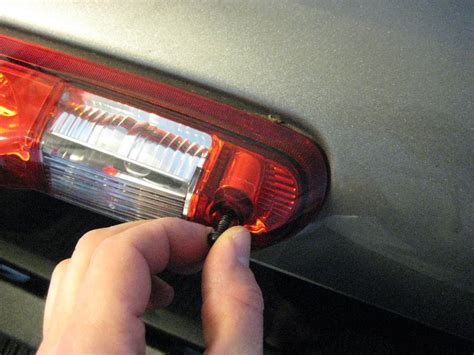 Chevrolet Silverado Third Brake Light Bulbs Replacement Guide 018