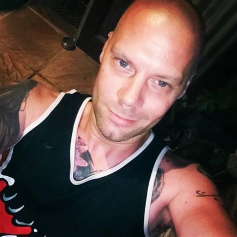 Tim Tim 82timtim • Threads Say More