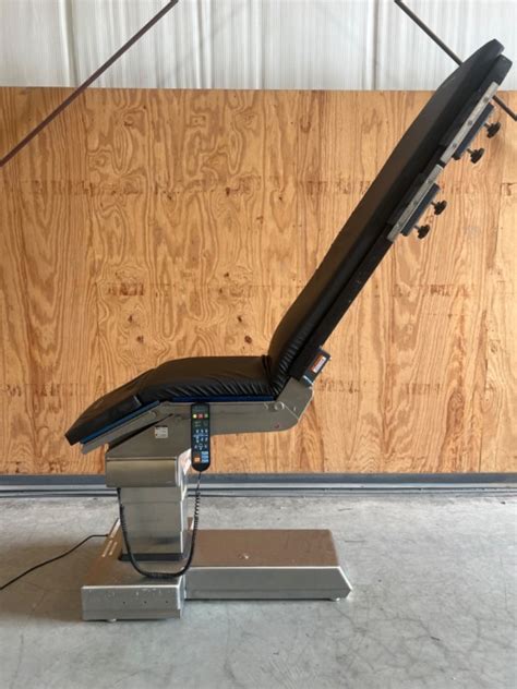 Midmark Model 7300 001 Surgical Table For Sale