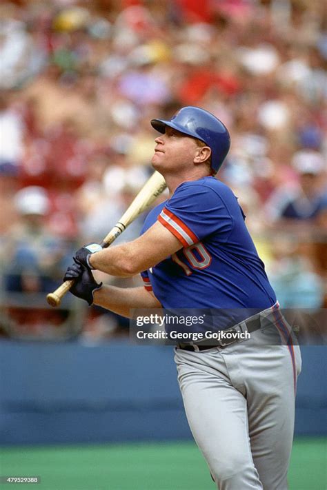 Rusty Staub Of The New York Mets Bats During A Major League Baseball News Photo Getty Images