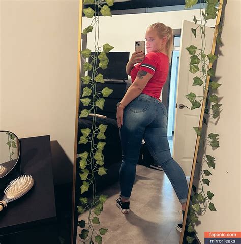 Shazza Mckenzie Aka Shazzamckenzie Nude Leaks Onlyfanspatreon Photo