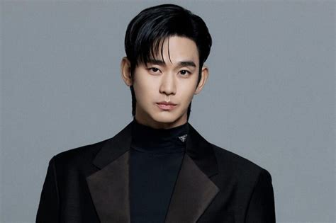 Kim Soo Hyun Fans Baffling Reaction To Leaked Kim Sae Ron Video