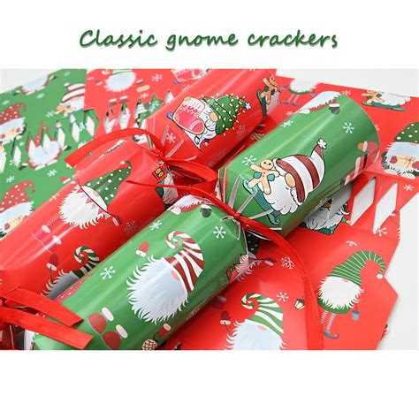 10 Pack Gnome Chritmas Crackers 10 Hats 20 Strings 10 Jokes Green Red