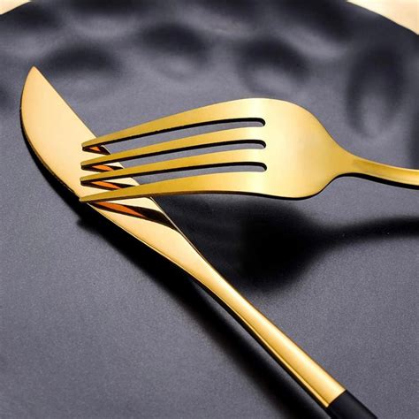 Комплект прибори за хранене 24 части португалски стил неръждаема стомана премиум качество