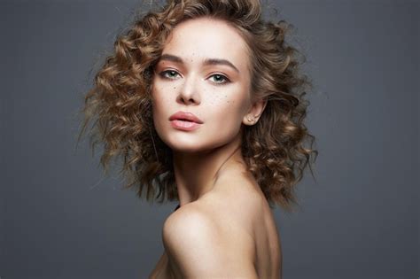 Premium Photo Beautiful Woman Amazing Curly Girl With Makeup