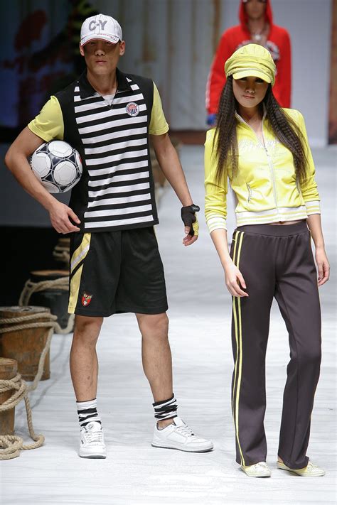 Fashion Gallery Fashion Sportswear