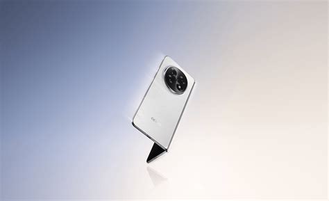 刘作虎当学梁文峰deepseek苹果手机