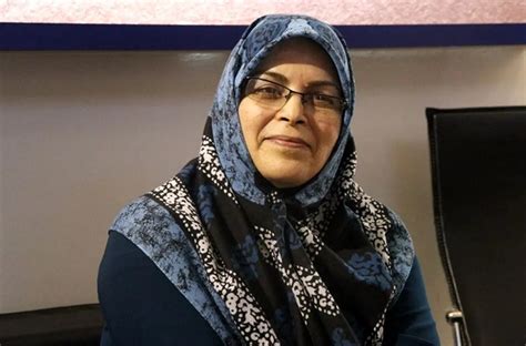 آذر منصوری رئیس جبهه اصلاحات زیر بار کاندیدای نیابتی نمی رویم، این گوی