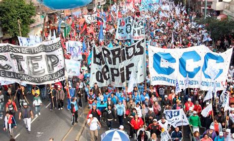 Organizaciones sociales gremiales y políticas marcharán el 1 de