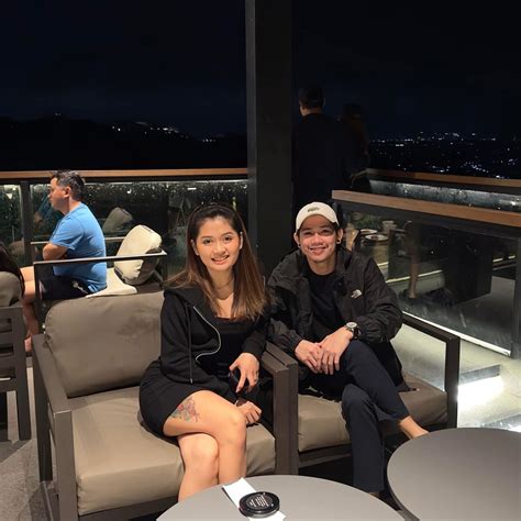 Aljon Ocampo Looking Good Board Air 4 A2316 📩📩📩 Facebook