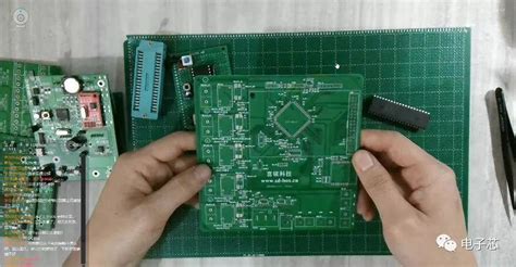 电子芯原创教程 《手把手纯手工制作51单片机开发板视频教程》快手直播开课 技术阅读 半导体技术