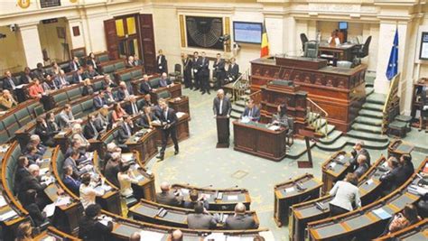البرلمان الأوربي يضع قيود علي الشركات التكنولوجيا العملاقة