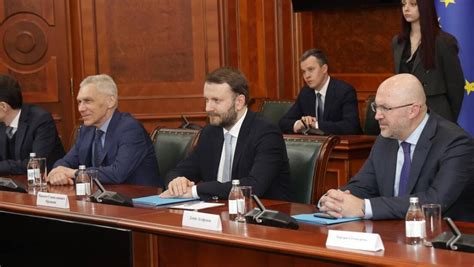 Орешкин најавио састанак Вучића и Путина ИН4С