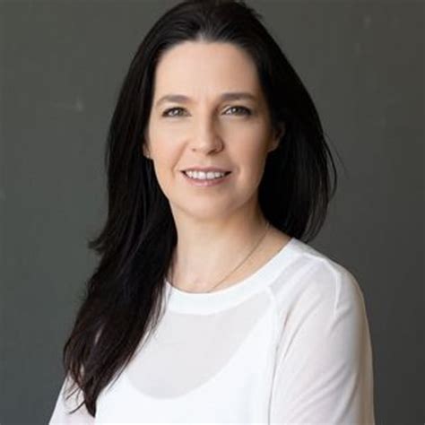 Karin Mancusi Cenografia Contact Info Find Influencer Numbers Address Email In 1 Influencer