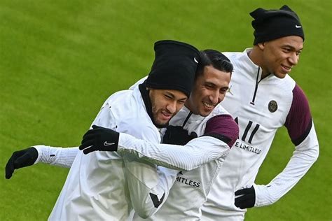 Desfigurados Bayern E PSG Se Reencontram Oito Meses Depois De Final Em Lisboa Jornal Agora MS