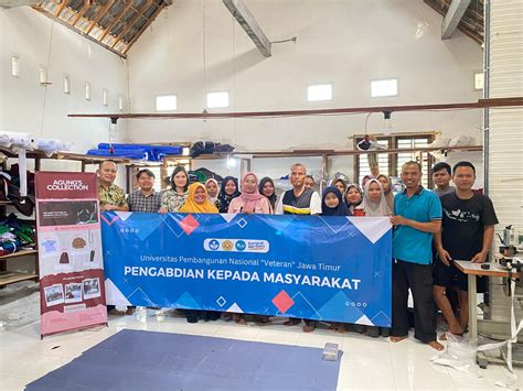 Dosen Informatika Upn Veteran Jawa Timur Dukung Digitalisasi Promosi Dan Pemasaran Konveksi