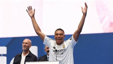 Mbappe Cetak Gol Perdana Real Madrid Juara Piala Super Eropa 2024