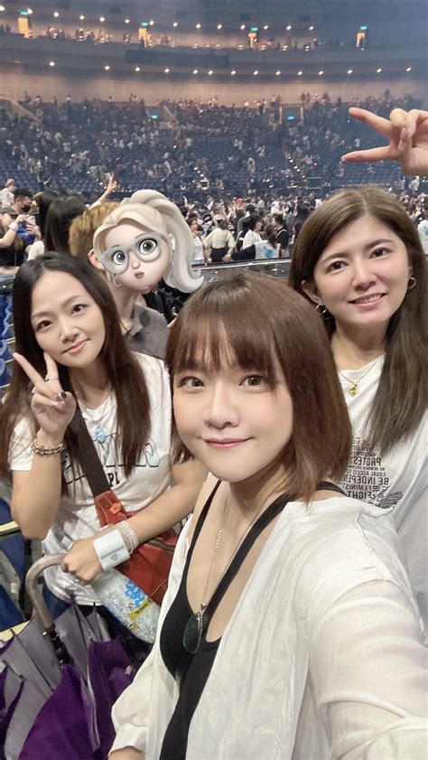 Wu Pei Ting Pei Ting Wu • Threads Say More