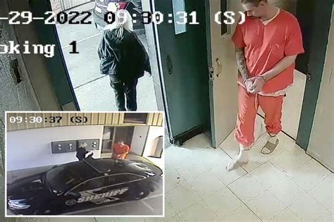Escaped Alabama Inmate Casey White Is Not A Monster Mom Says