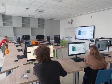 Arduino Basics 1 Elektrotehnička I Prometna škola Osijek