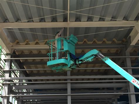 「高所作業車」 外壁塗装をするなら宮崎市の塗装業者ピーテックカンパニー