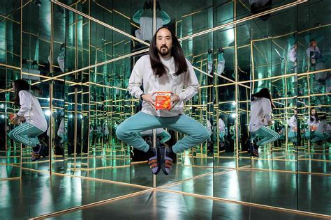 Steve Aoki