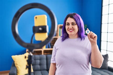 Plus Size Woman Wit Purple Hair Recording Bitcoin Tutorial With
