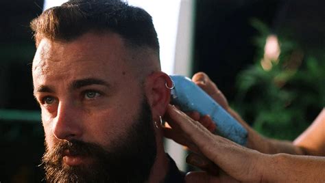 Cómo Peinar Pelo Corto Hombre 2025