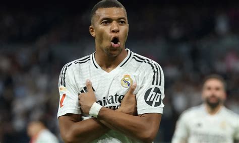 ПСЖ го тужи Мбапе и бара отштета од 98 милиони евра Bulevar Mk