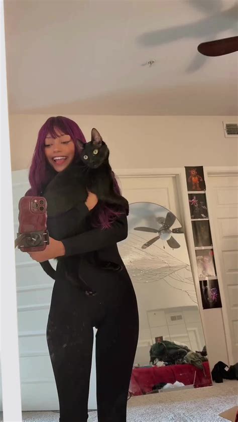 Dali ₊˚⊹ᰔ Meow Reels Viral Girl Milkhater Dolllyfied Dali Usa