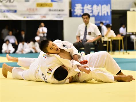 柔道サイト Ejudo 朝飛道場が5連覇達成・平成28年度マルちゃん杯全日本少年柔道大会小学生の部