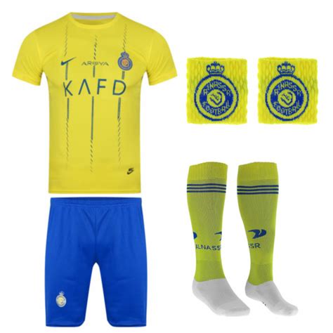 قیمت و خرید ست پنج تکه لباس ورزشی پسرانه طرح النصر مدل رونالدو 2024