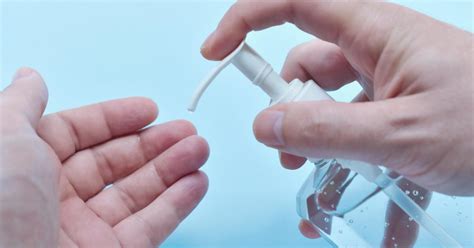 Fda Warns About 5 Additional Toxic Hand Sanitizers Cbs News