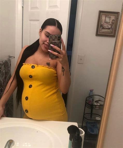Stylish Pregnancy Selfie In Yellow Dress