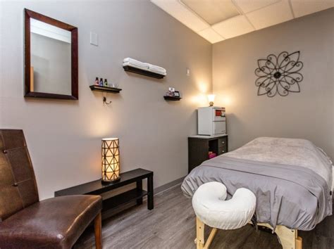 Book A Massage With Move Better Orthopedic Massage Evansville In 47715