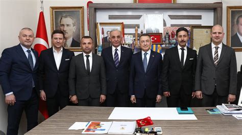 Gelecek ve DEVA Partisi ilçe başkanları AKP ye üye oldu