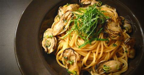 プロ直伝！牡蠣と大葉の海苔パスタ By カズクックチャンネル 【クックパッド】 簡単おいしいみんなのレシピが322万品