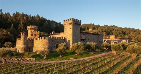 Napa Valley Wine Train And Castle Winery Tour With Gourmet Lunch Musement