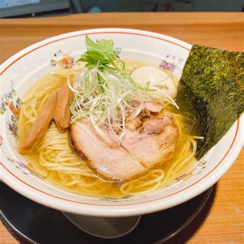 地鶏中華そば塩中華そば一楽の口コミ一覧 おいしい！が増えるグルメアプリ「sarah」