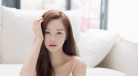 沈梦辰做了缩胸这胸部是怎么了 360娱乐你开心就好